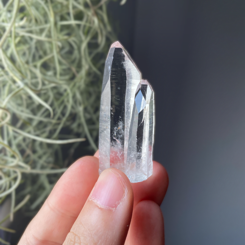 Lemurian Quartz • Twin, Rainbow, Diamond Window (Colombia) 19.5g ...